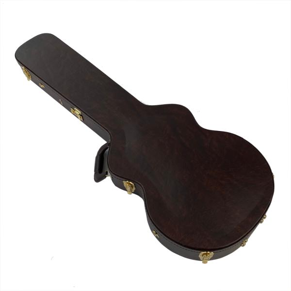 ※細かいキズや補修痕等があるため、アウトレット品となっています。ご了解頂ける場合のみご検討ください。  BOBLEN（ボブレン） BL-EB2 セミアコベース用ハードケース です。  ギブソン、マーチン、PRSなど有名ギターメーカーの純正ハ...