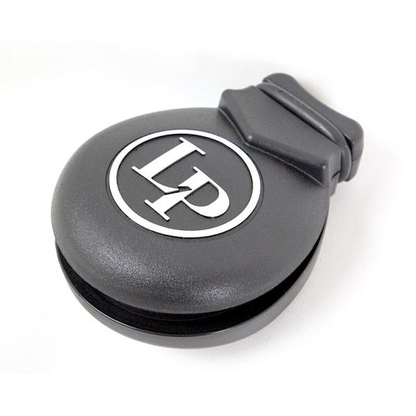 マジックテープで簡単に着脱可能なカホン用カスタネット。ラージサイズのローピッチ設定です。カホンのサイド面などに取り付けることでアクセント感のあるプレイが可能で、カホンの演奏の幅を大きく広げます。