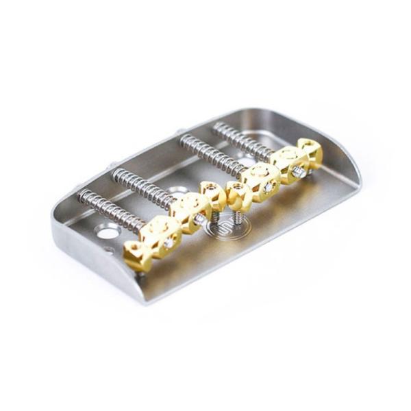 マスタリーブリッジ ギター ブリッジ M8 Hardtail Bridge ハート?テイルフ?リッジ Mastery Bridge。リア側にハムバッカーを搭載したTELECASTER （THINLINE、CUSTOM、DELUXE）タイプや...