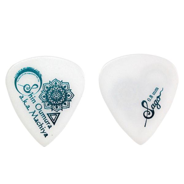 和楽器バンドのギター、「m:a.ture」のギター＆ヴォーカルとしても知られるギタリスト町屋氏(桜村眞氏)モデルピック。摩耗に強いポリアセタール素材に爽やかなブルーの箔押プリント。両面印刷であり、ロゴのレイアウトにも桜村氏の拘りが感じられます。