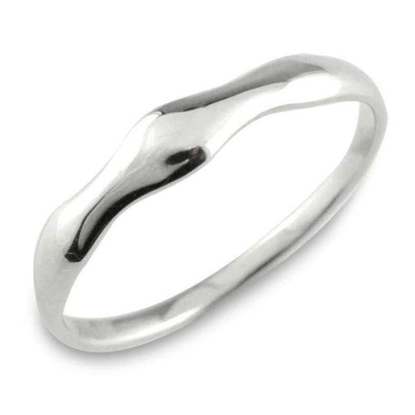 商品コード kr5971p 発送は2週間ほどです。【商品詳細】■材質　プラチナ900（品質を保証するpt900の刻印）■デザイン部分　幅約3.3mm　　ウデ部分約1.1mm　　デザイン部分　厚さ約1.3mm　ウデ部分厚さ約0.8mm　※リン...