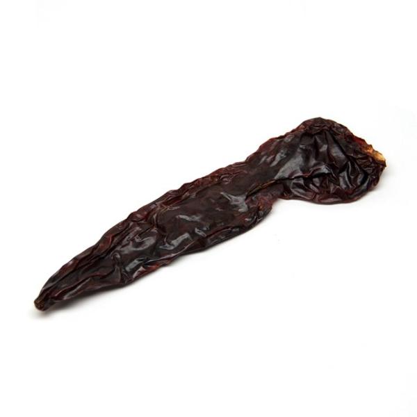 強い辛味とコクを持つ唐辛子です。甘みと苦みも併せ持つ個性派です。表面がツルツルしています。魚介類料理の辛み付けに。(メキシコ産/チレ/chile/辛味/コク/うま味/メキシコ料理/定番商品/万能/コスパ/飲食店向け)