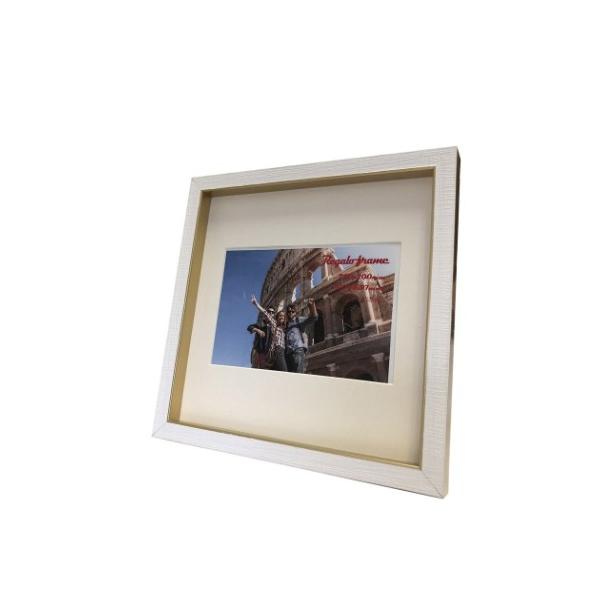 「取寄品」 「フォトフレーム」 フォトフレーム Regalo frame レガーロ フレーム Gold 200x200mm（ハガキサイズマット付） インテリア ギフト 装飾 シンプルで上品な額縁は贈り物にもおすすめ 「レガーロ」　イタリア語...