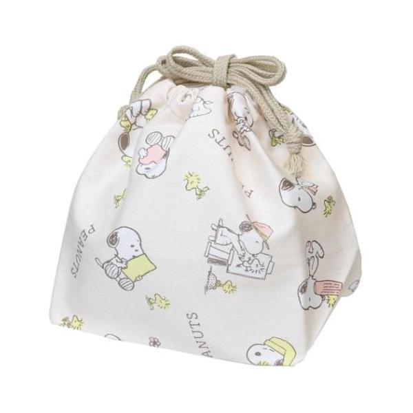 「ランチ巾着」 スヌーピー ランチ袋 ピーナッツ ランチ巾着 キャラクター キナリ マルヨシ お弁当を包むのに便利なランチ巾着ポーチ 大人気[PEANUTS/SNOOPY]のキュートな学童雑貨シリーズこちらはお弁当箱を入れるのにぴったりな[...