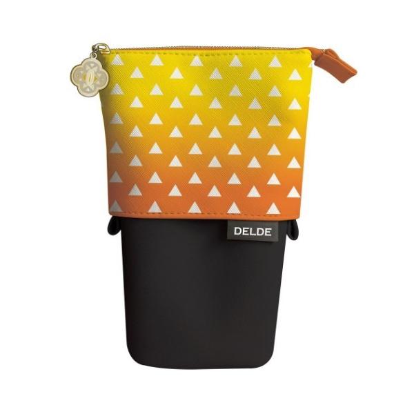 「ペンケース」 DELDE ペンケース 鬼滅の刃 筆箱 少年ジャンプ 通販 我妻善逸 グッズ サイドのつまみを下げることで、そのまま立てて使えるペンポーチ アニメ第2期遊郭編も放送決定でますます盛り上がる[鬼滅の刃]のKOOLなステーショナ...