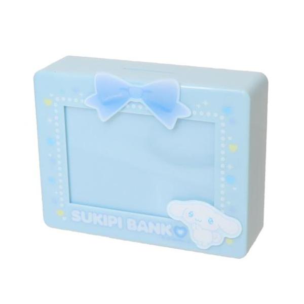 「貯金箱」 シナモロール グッズ 貯金箱 サンリオ キャラクター 写真やイラストが飾れる貯金箱 大人気サンリオキャラクターグッズにまたまた可愛いnewアイテム登場こちらは大ヒットアイテム[デコフレームバンク]前面がフレームになっているので写...