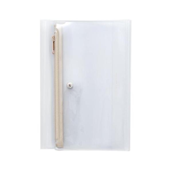 ダイゴー 手帳カバー IS.カバーPVC A5 RCLBG クリアベージュ  機能性とデザイン性を兼ね備えた便利なアイテムです。<br>お気に入りの文具や大切な書類を一緒に持ち運ぶことができ、日常の様々なシーンで活躍します。&l...