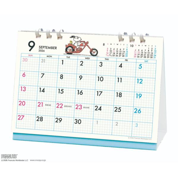 【発売日：2026年09月03日】方眼ノートのように書き込みやすく、さりげないPEANUTSの仲間たちの<br>デザインが嬉しいスケジュールスペースが充実のカレンダーです。<br>便利なペンホルダーが台紙に付いていま...