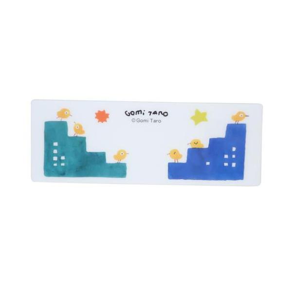 五味太郎先生の絵本「きんぎょがにげた」や「ひよこはにげます」などの表紙デザインを中心に、爽やかさと軽やかさで作品の魅力を表現した文具シリーズこちらはかわいい[透明ブックマーカー]PP製なので破れにくく、長く使用できます。本が好きな方へのプレ...