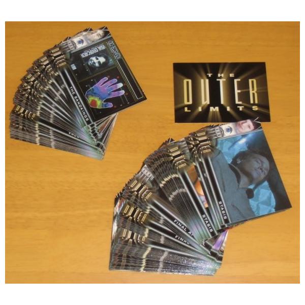 海外ドラマ『新アウターリミッツ』トレーディングカード、ノーマルフルコンプ（８１種）セットです。Rittenhouse社。良い状態だと思いますが、紙製のため若干の傷み、汚れ等はご理解、ご了承下さいませ。火曜日の１９：００から水曜日は連絡がとれ...