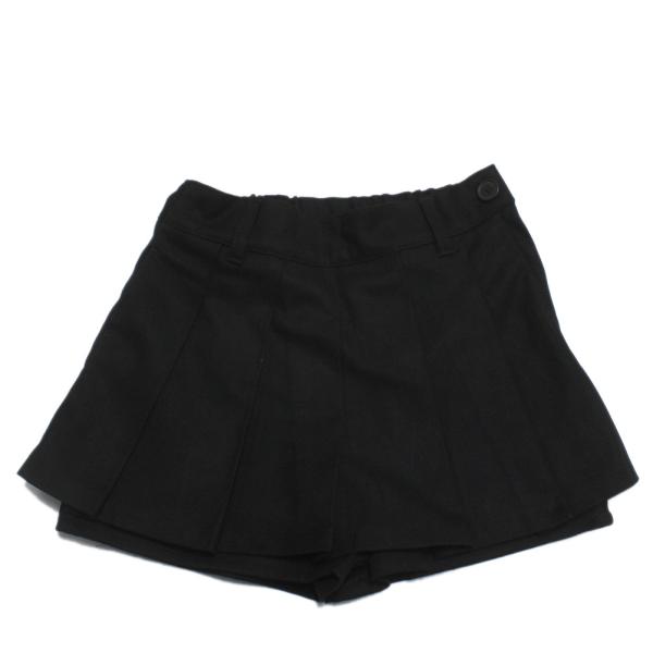 Love toxic ラブトキシック“ラブトキシック”のスタイル盛れマイクロミニスカパンスカート見えのスカートパンツ。程よく広がったプリーツのおかげでスタイルアップ効果あり。適度に厚みのある素材でオールシーズン履ける万能アイテム。ウエストの...