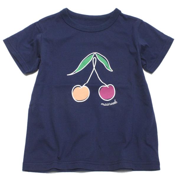 maarook マルーク“マルーク”の天竺チェリーPTTシャツ手書きタッチなチェリープリントが目を惹く1着。フィットしすぎない程よいレギュラーシルエットです。着心地の良い天竺素材を採用。1枚でも存在感のあるデザインがポイント。関連キーワード...