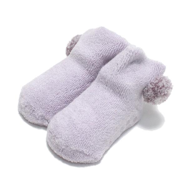 mocmof モクモフ“モクモフ”のベビー パイル ソックス(COLORS)柔らかな穿き心地のパイル素材。サイドにポンポンを付けたシンプルなデザインです。足裏にはすべり止め付き。ナチュラルなペールカラーがベビーソックスらしいアイテム。関連キ...