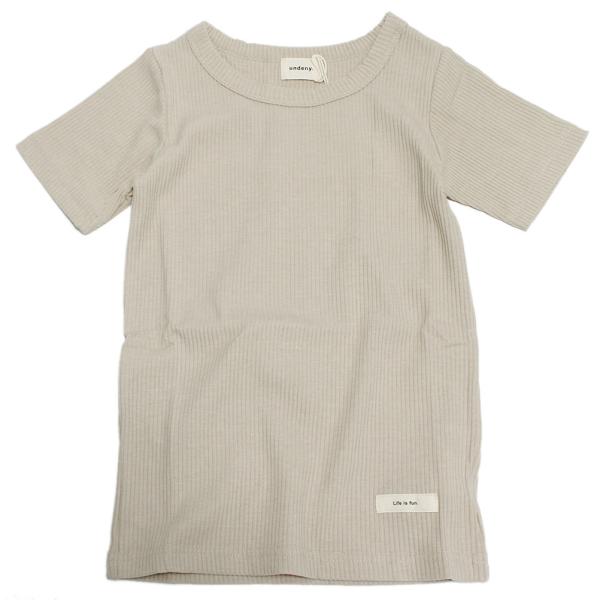 undeny. アンディニー“アンディニー”のリブTシャツ 伸縮性のあるコットンリブ素材。シンプルなデザインで1着あれば重宝しそうな1枚。レイヤードやボリュームのあるボトムスと合わせたメリハリのあるスタイリングにピッタリ。MODEL:モカブ...
