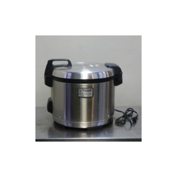 2018年製 タイガー 1.5升炊き 電気 炊飯器 業務用 ステンレス JNO-A270 炊飯 ジャー 2.7L W360D426H350mm 7.9kg     商品は中古品です。    多少の傷汚れあります。    状態画像にて判断願い...