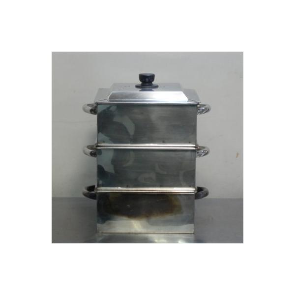 1EBM 18-8 ステンレス 角型蒸し器 2段 28cm 角蒸器 W30D40H45cm 内寸W28D28深10cm 5.84kg 角蒸し器       商品は中古品です。    多少の傷汚れあります。    状態画像にて判断願います。 ...