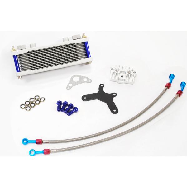 No-3233-3240■商品内容：オイルクーラーセットｘ1■カラー：ブルー（青）■オイルクーラー段数：多段■本体サイズ：幅 200mm × 高さ 95mm × 奥行き 46mm※こちらの商品は、手作業ですので多少誤差がある場合がございます...