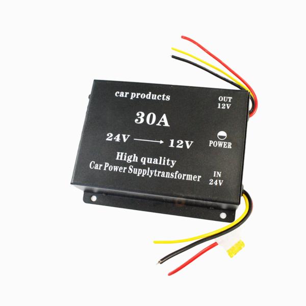 No-10117 ■商品内容：コンバーター x 1■カラー：画像をご確認ください。■サイズ：画像をご確認ください。■適合車種：24V車汎用品■DC24V→DC12V デコデココンバーター■最大出力：30A ●DC24V→DC12V変換コンバ...