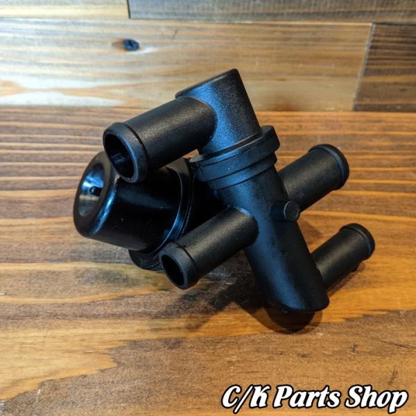 FOUR SEASONSのヒーターコントロールバルブです。96-98年 C1500 K1500 5.0/5.7L96-98年 C2500 K2500 5.7/7.4L95-99年 サバーバン 5.7/7.4L95-99年 タホ ユーコン 5...