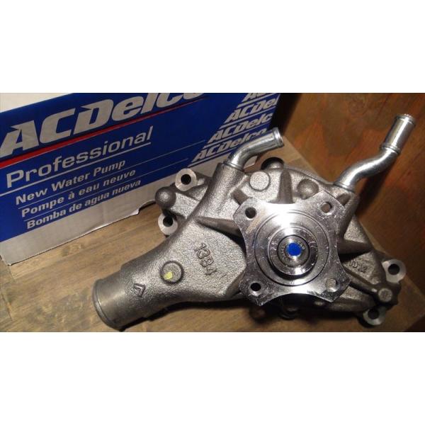 ACDelcoのウォーターポンプです。96-98年 C1500 K1500 C2500 K2500 C3500 K3500 5.0/5.7L96-99年 サバーバン タホ ユーコン 5.7L99-00年 エスカレード ユーコンデナリ 5.7...