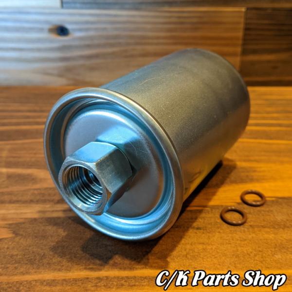 WIXのフューエルフィルター（燃料フィルター）です。交換の際に必要なOリングはサービスでお付けしています。87-91年 K5ブレイザー R/Vサバーバン 5.7/7.4L88-98年 C1500 K1500 5.0/5.7/7.4L88-9...