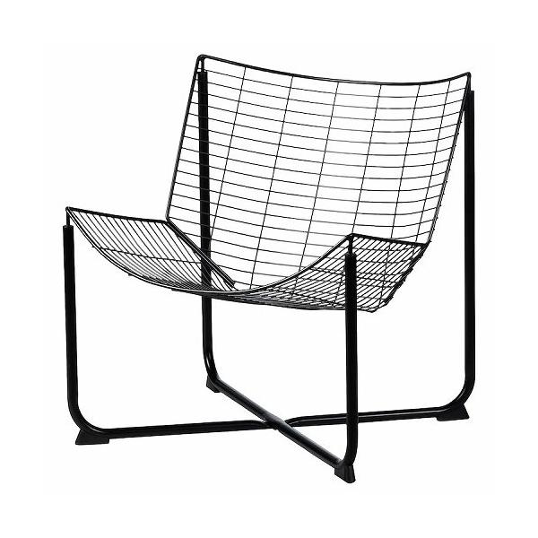 商品サイズ幅: 64cm奥行き: 69cm高さ: 71cm床から家具の底面までの高さ: 25cmシートの幅: 63cmシートの奥行き: 46cmシートの高さ: 34cm背もたれ及び座面フレーム 脚:スチール ポリエステル粉体塗装プラスチック...