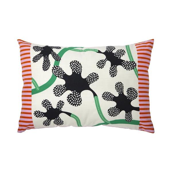 商品サイズ長さ: 40cm幅: 58cm素材綿 100%40×58cmのインナークッション用インナークッションは別売りですイケアは世界各国のソーシャルビジネスと協力して独自の商品をつくることで、もっとも仕事を必要としている人々に仕事を創出し...