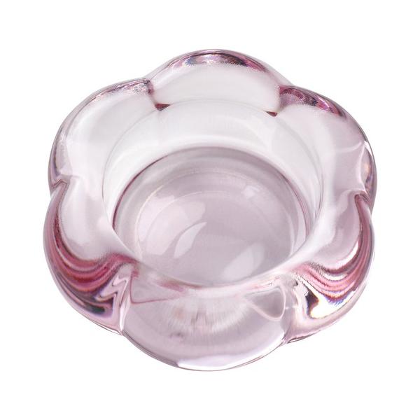 商品サイズ直径: 7cm高さ: 3cm素材ガラス 塗料お手入れ方法硬化したワックスは表面をお湯で洗えば簡単に落とせますこの遊び心あふれるモダンなティーライトホルダーは、花の形をヒントにした、Lisa Hillandによるデザインです。 いく...