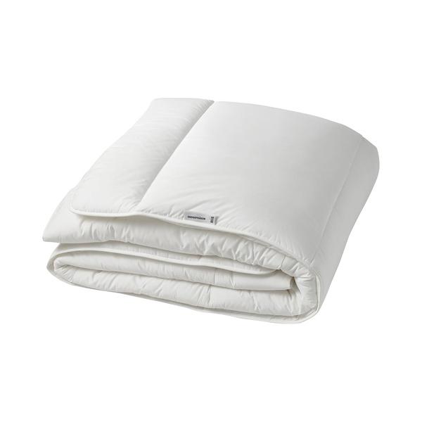 商品サイズ長さ: 200cm幅: 200cm中素材の重量: 2000 g総重量: 3170 g素材布地:ポリエステル 60% 再生繊維(リヨセル)40%中素材:ポリエステル 60% 再生繊維(リヨセル) 40%糸密度227糸密度とは、生地1...