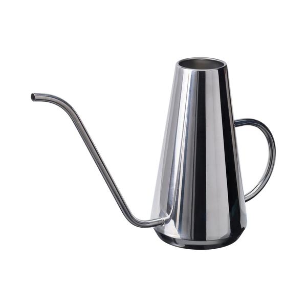 商品サイズ高さ: 22cm容量: 1.5 l素材ステンレススチールお手入れ方法湿らせた布で水拭きしてください細長い注ぎ口は、小さな芽や大きな植物にやさしく正確に水やりするのに最適です。 じょうろをディスプレイしておけば、おしゃれで水やりも忘...