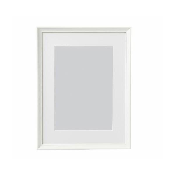 商品の大きさ台紙なしアートの幅: 30 cm台紙なしアートの高さ: 40 cm台紙付きアートの幅: 21 cm台紙付きアートの高さ: 30 cmピクチャー部分の幅: 20 cmピクチャー部分の高さ: 29 cmフレームの幅: 32 cmフレ...