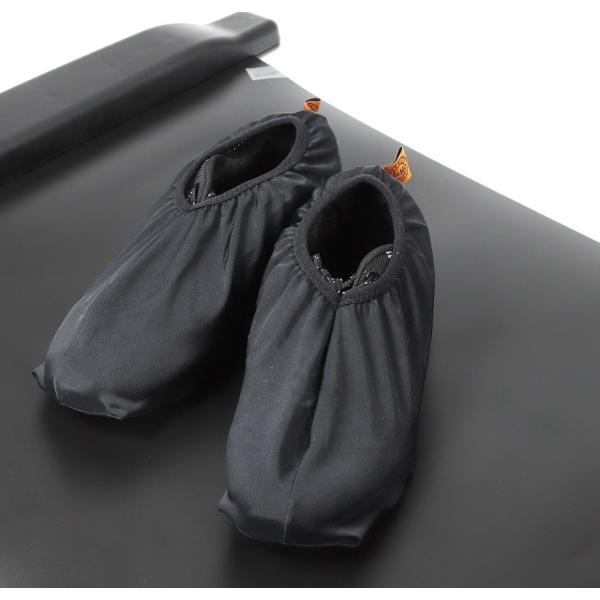 スライディングボード用シューズカバーです。※シューズは付属しておりません。伸縮性抜群、ライクラ素材のフリーサイズです。シューズの上にかぶせてご使用ください。スライドボード スライダーボード用の靴カバーです。スケーティングボード付属のシューズ...