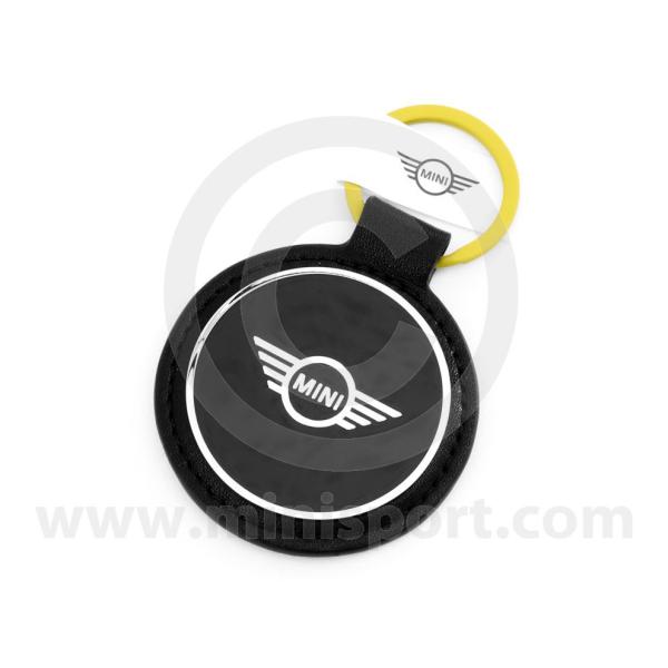This high-quality keyring is a practical everyday accessory paying homage to the Classic Mini's origins. It is made of z...
