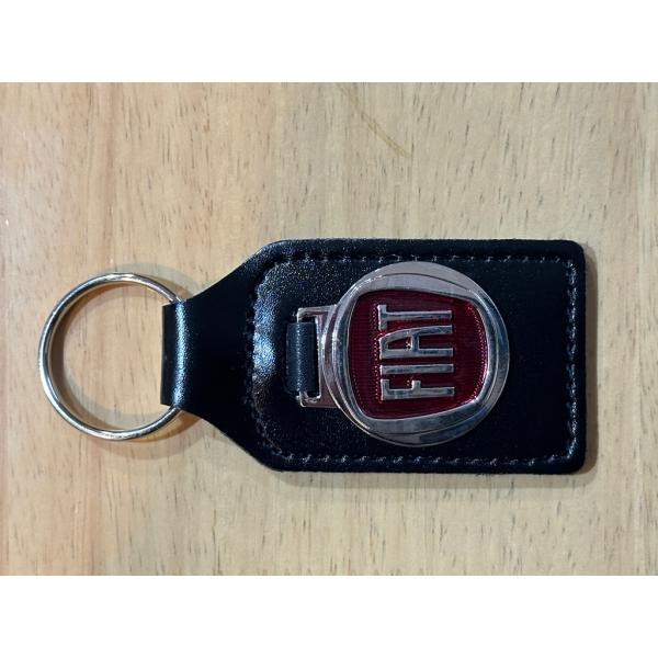 皮部分の寸法　75x40FIAT BLACK LEATHER KEYRINGThis keyring is manufactured fromquality genuine leather hide (NOT bonded leather)...
