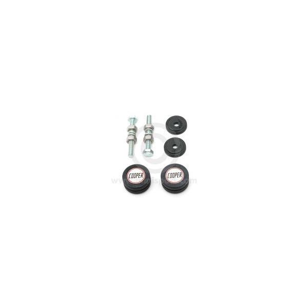 英国ミニ専門ショップより取り寄せました。  普通郵便で発送します。Cooper knurled billet aluminium grille buttons with nickel Cooper logo badge. Anodised ...
