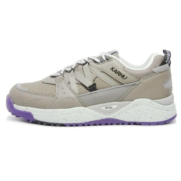 ◇商品説明◇■ブランド　：KARHU × Norbit■色・素材　：BRUSHED NICKEL■サイズ　　：表記サイズ：US8.5 約26.5cm ■状態　　　：S 未使用品 (保管/展示/試着等の微細な状態変化がございます。) 製造由来...