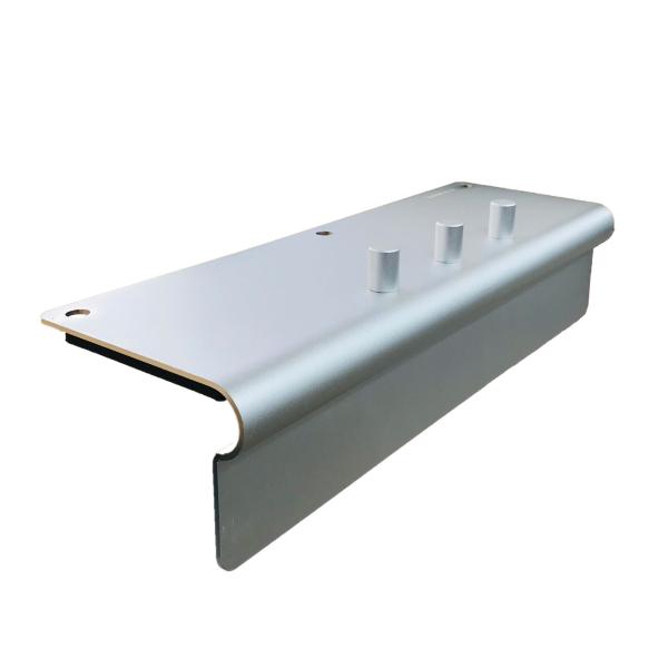 メーカーTOWA品番TWAP014：14cmTWAP030：30cmTWAP045：45cm商品詳細サイズ / 重量：14cm / 200g30cm / 600g45cm / 900gアルミ製で軽量なプロテクターです。接地面には滑り止めとパ...