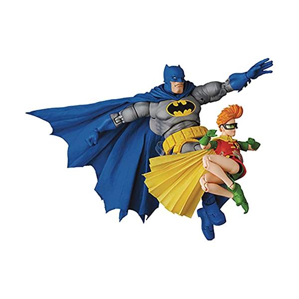 MAFEXにDCより『The Dark Knight Returns』のBATMAN BLUE版とROBINが登場!全高:約160mm (BATMAN BLUE Ver.)、110mm (ROBIN)BATMAN and all relat...