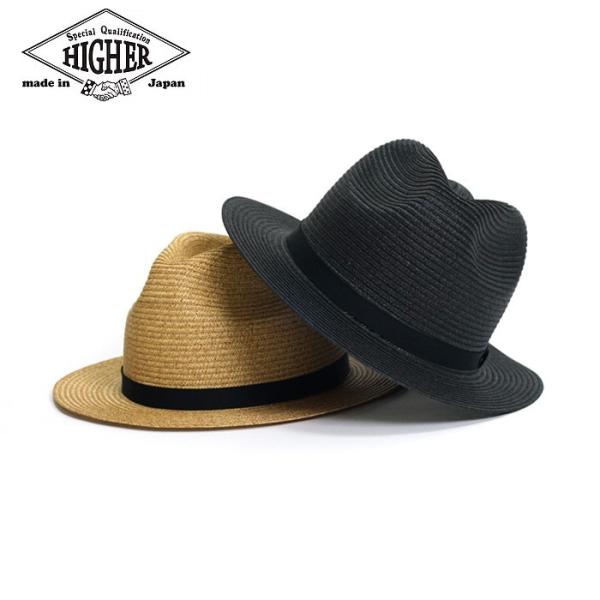 　HIGHER (ハイヤー)のペーパーミドルブリムフェドーラ PAPER BLADE MIDDLE BRIM FEDORAのご紹介です。夏の定番素材のペーパーブレードを使用したミドルブリムの中折れハットです。ブリムのハリ感を保つため、硬めの...