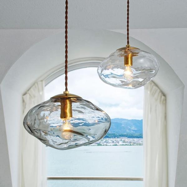 商品サイズ本体 / 幅230×奥行170×高さ1100（mm）シェード / 幅230×奥行170×高さ150（mm）フランジカバー / 直径90（mm）重量約1.2-1.3（kg）材質ガラス、スチールカラークリア、グレー、アンバー仕様口金 ...