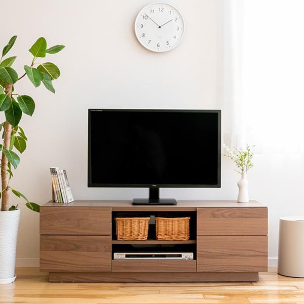 DETAILSたっぷり収納できるテレビボード。よく使うゲーム機などの出し入れがとても便利になるスライドレール付きです。また、背面にはコード収納スペースがあり、配線をすっきりまとめることができます。テレビ周りが配線や小物でごちゃ付きやすいご家...