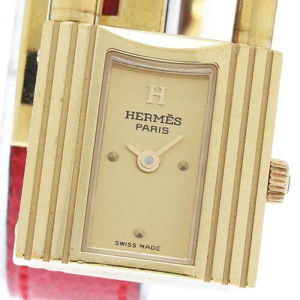 ■商品情報ブランド：　エルメス/HERMESモデル名：　ケリーウォッチ対象：　レディース素材：　SS/GP × 革文字盤色：　ゴールドムーブメント：クォーツシリアル：900***付属品：なし(本体のみ)ケースサイズ(ｗ)：約 20mmベルト...