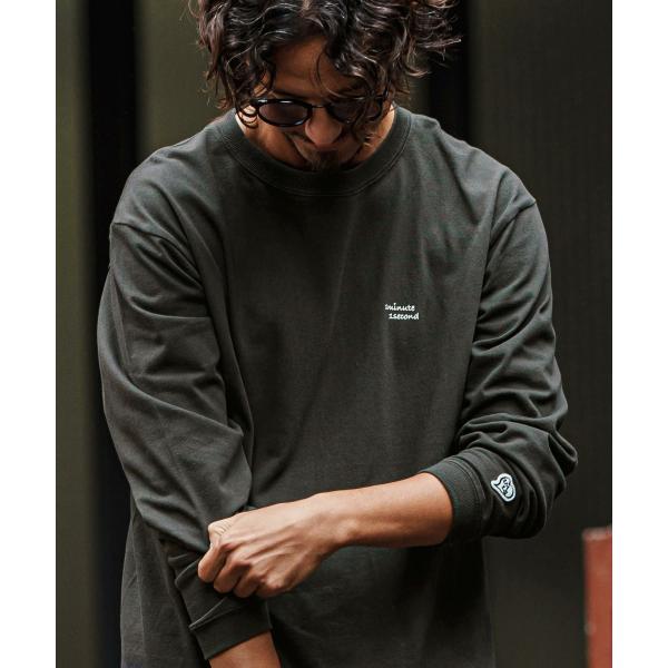 【発売日：2024年11月30日】ドライタッチと吸湿性・速乾性に優れているオープンエンド素材が、着心地抜群のロングスリーブTシャツ。胸元の筆記体風ロゴがリラックス感をプラスしてくれます。袖にはハートワッペン、裾にはピスネームをセット。181...