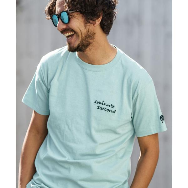 【発売日：2024年04月10日】胸にブランドロゴを筆記体にして刺繍したカットソー。しっかりとしたドライタッチのコットン素材。181cmのモデルがMサイズを着用。▼素材綿:100%▼寸法Sサイズ／着丈:68cm 身幅:50cm 肩幅:45....