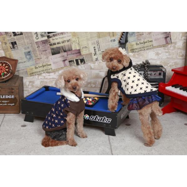 サスペンダーシリーズの新作はペイズリー。レザーの カンカン スカート 部分がポイント。シックでクールなスカートですTシャツやトレーナー、ニットの上着とオリジナルコーデを楽しめます。ウェスト部分はマジックテープなので、サイズ調整できます。また...