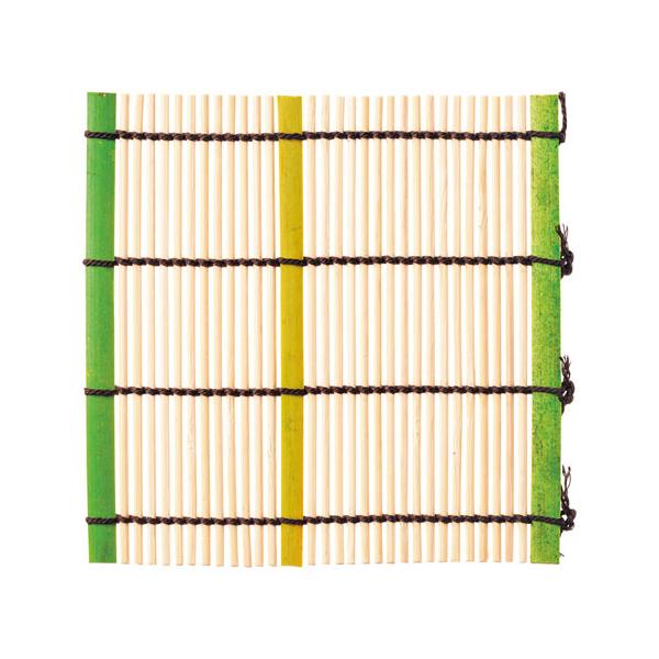 ●竹の内側にある身を使用したスダレコースターです。●生成りで桟が緑の物、トラのものと炭化したススの 3種類をラインアップしています。●涼しさを感じさせるコースターとしてはもちろん、グラスや陶器との組み合わせも多彩で楽しめます。●松花堂サイズ...