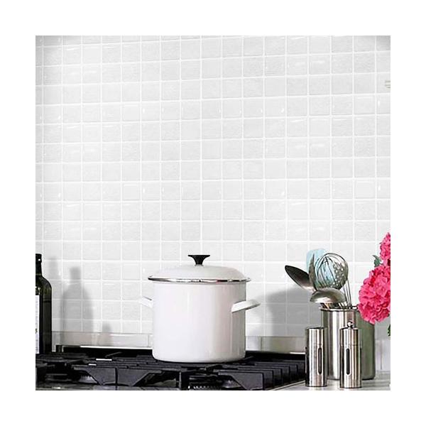 壁に簡単貼るだけキッチン・洗面所・水回りを素敵にする「モザイクタイルシール」 耐熱・防水だから安心■ 本製品は、透明で滑らかな本物のガラスタイルの雰囲気を再現しています。■ キッチン・洗面所・トイレなどを、お好みに合わせて手軽に装飾出来ます...