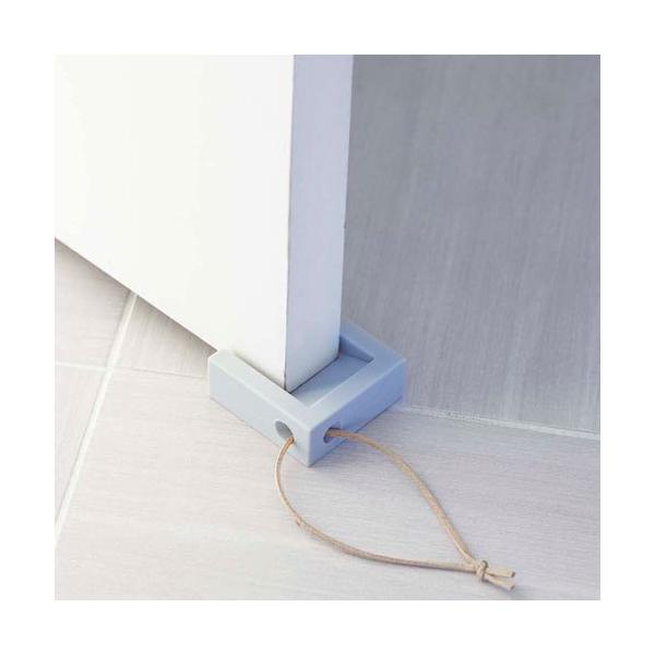 ■ドアの横から差し込むタイプの新感覚ドアストッパー■ドアを左右から挟み込むため、ドアをがっちりキープ■ひも付きなので使わない時はドアノブに引っ掛けて収納可能カラー：グレー商品サイズ WｘDxH(cm)：約6.2×6.2×2.4本体重量:約6...