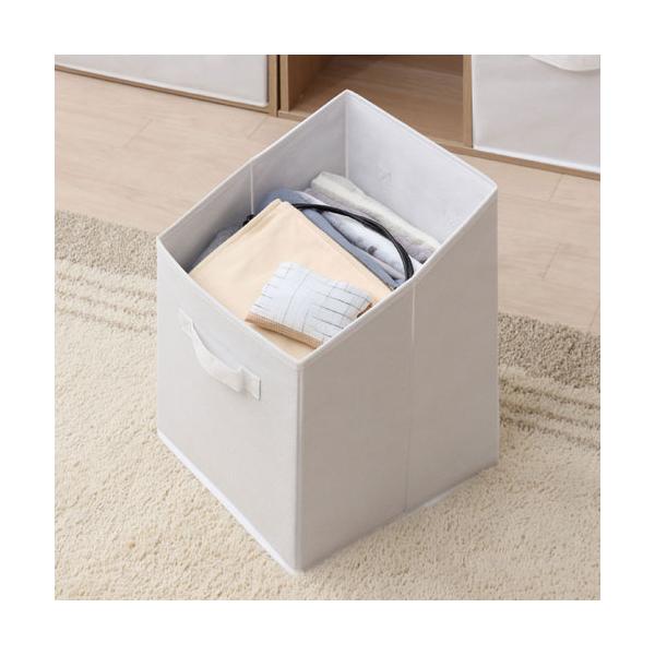 アイリスオーヤマのCBボックス用のインナーボックスです。横置きしたCBボックスにぴったりなサイズです。前後に取っ手が付いているので持ち運びにも便利です。引き出す際もスムーズです。使用しない時はコンパクトに折りたたんで収納できます。アイリスオ...