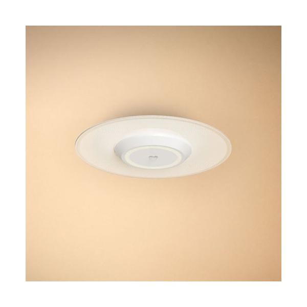天井すっきり、導光板付きのおしゃれな薄型デザインのLED小型シーリングライトです。導光パネルにより均一に発光するため、まぶしさを感じにくく目に優しいです。人を感知して自動でON／OFFするセンサー付きです。点灯モードは、人感センサー90秒/...